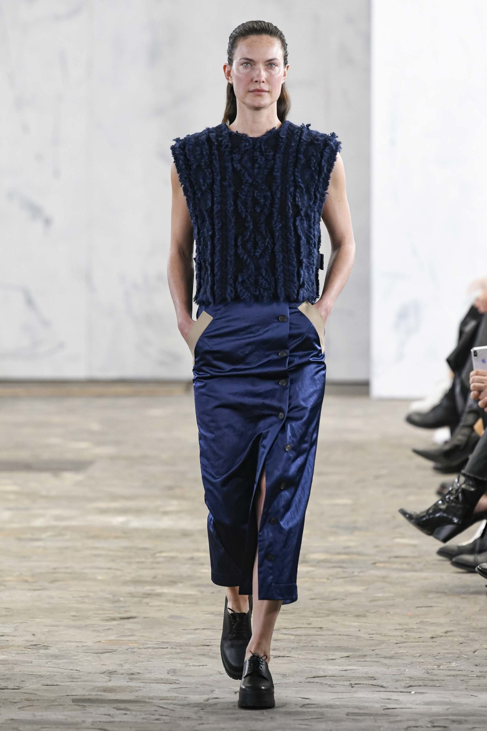 Looks – Dawei Studio