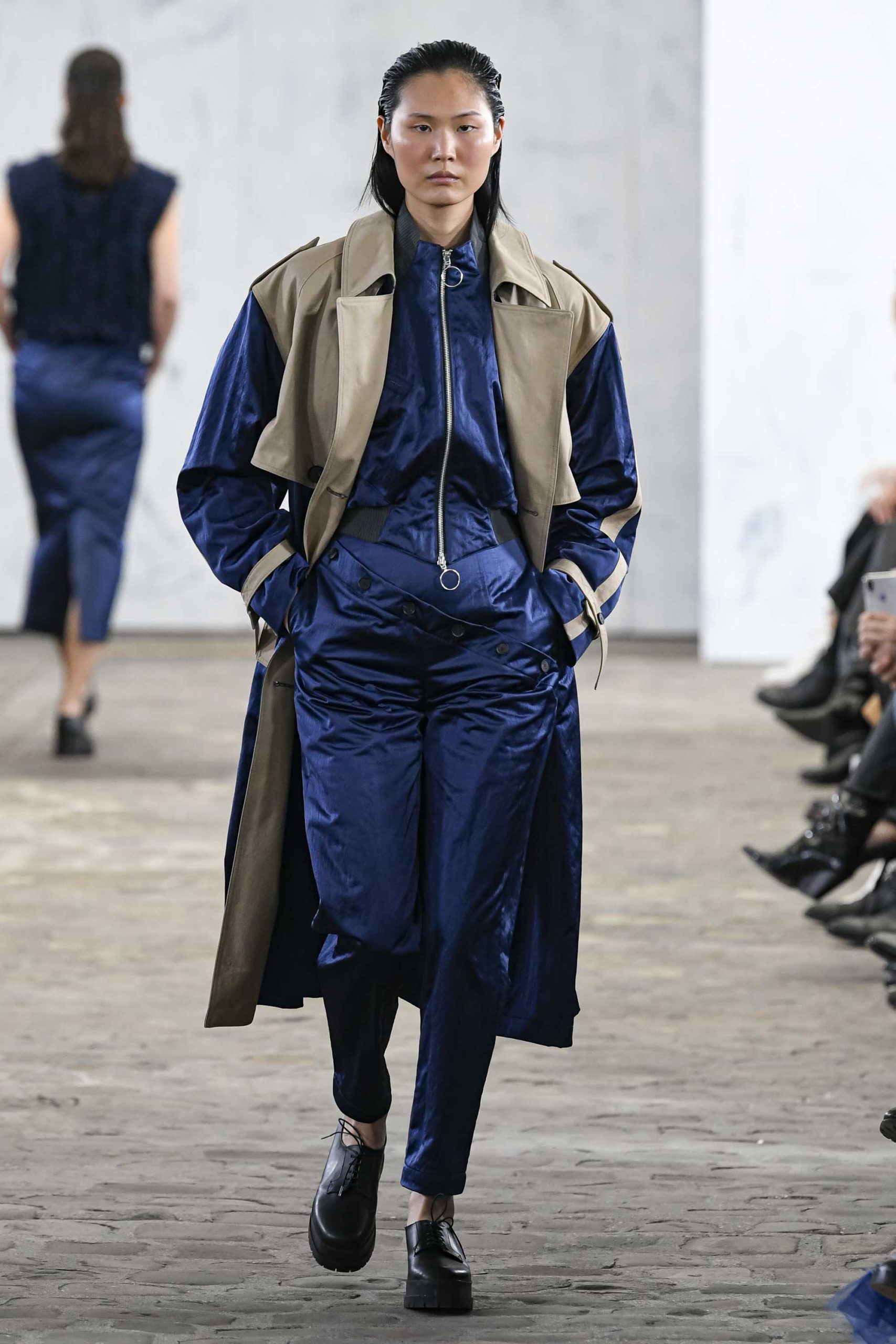 Looks – Dawei Studio