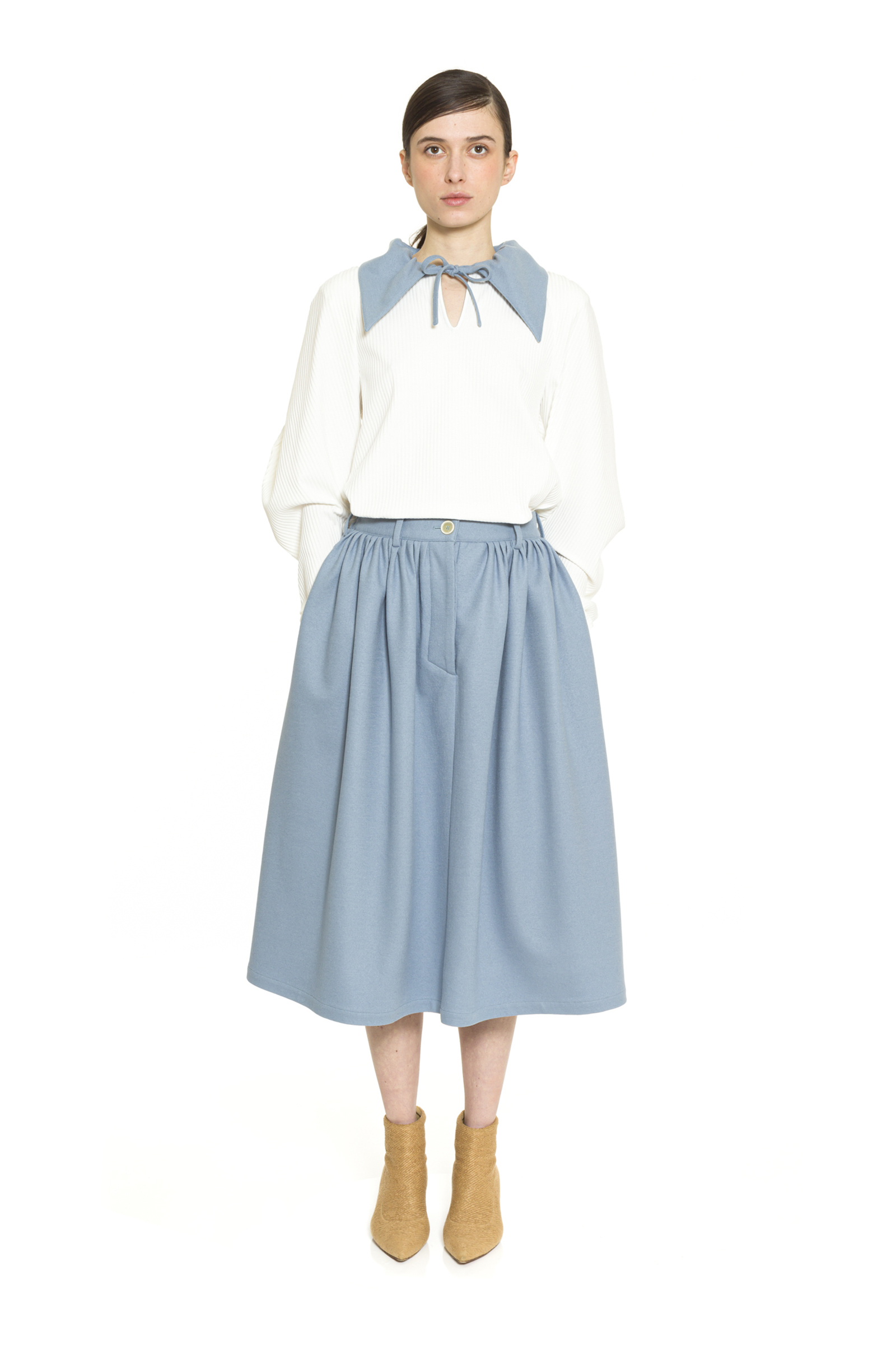 Looks – Dawei Studio