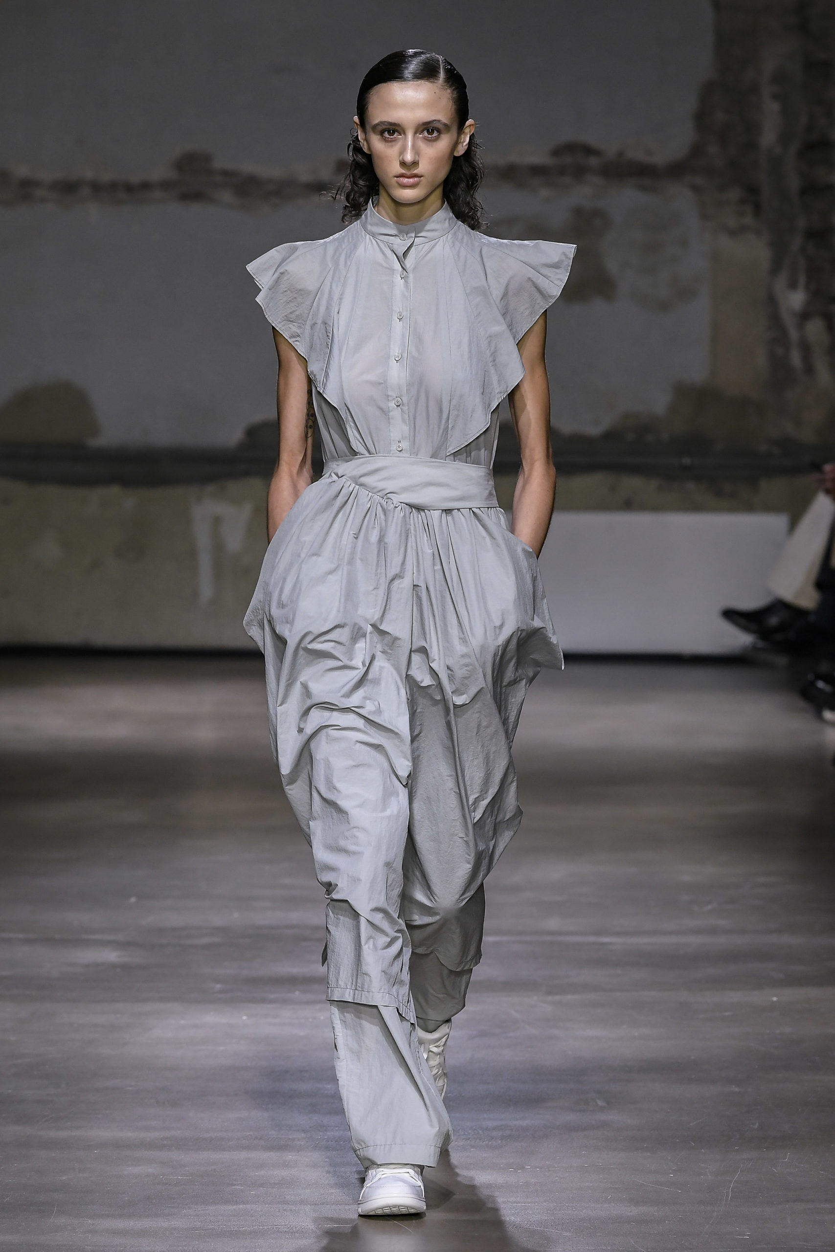 LOOKS – Dawei