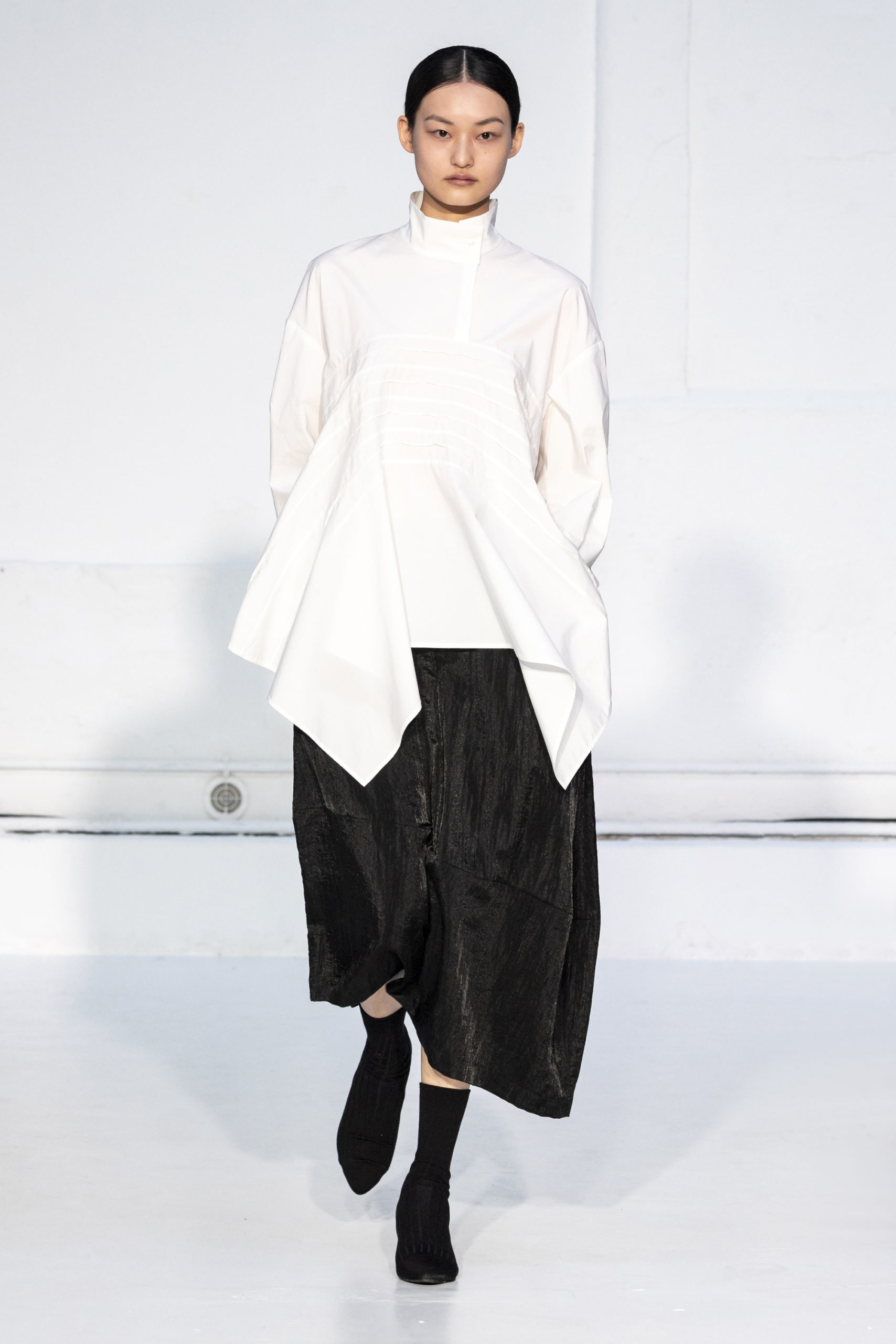 LOOKS – Dawei Studio