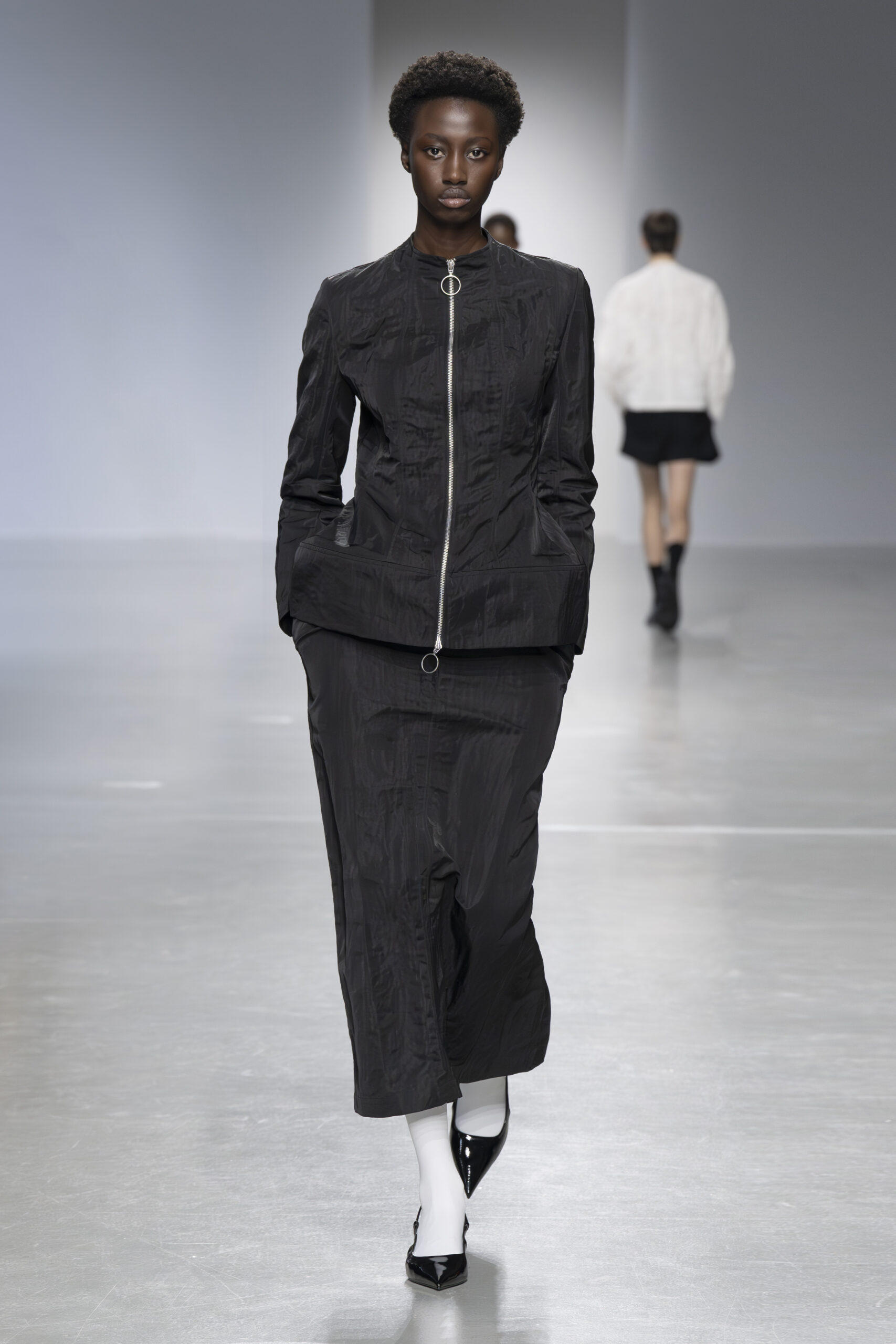 LOOKS – Dawei Studio