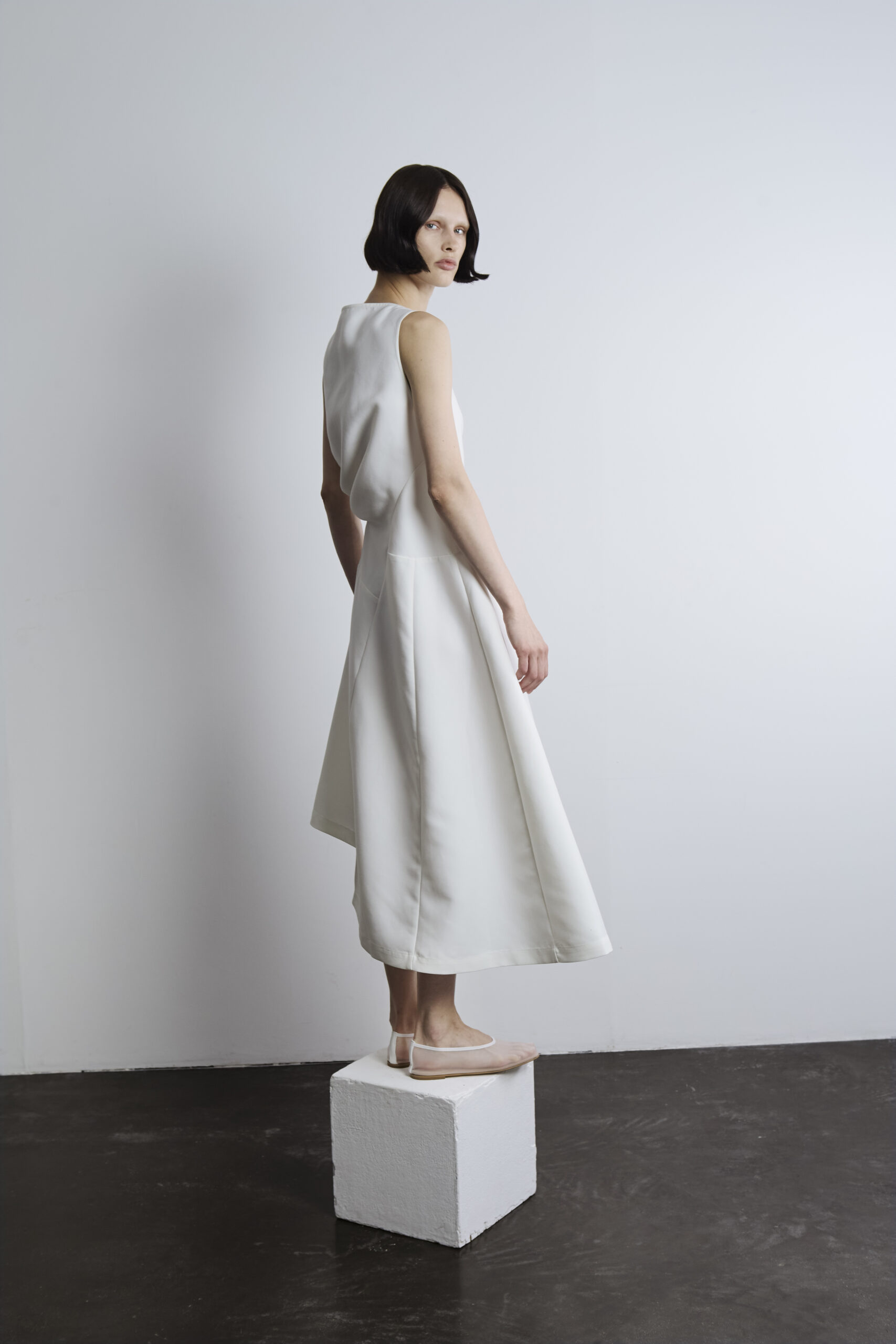 LOOKS – Dawei Studio